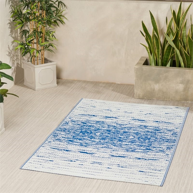 Noble House Avila Outdoor Modern Scatter Rug in Night Blue and White ...